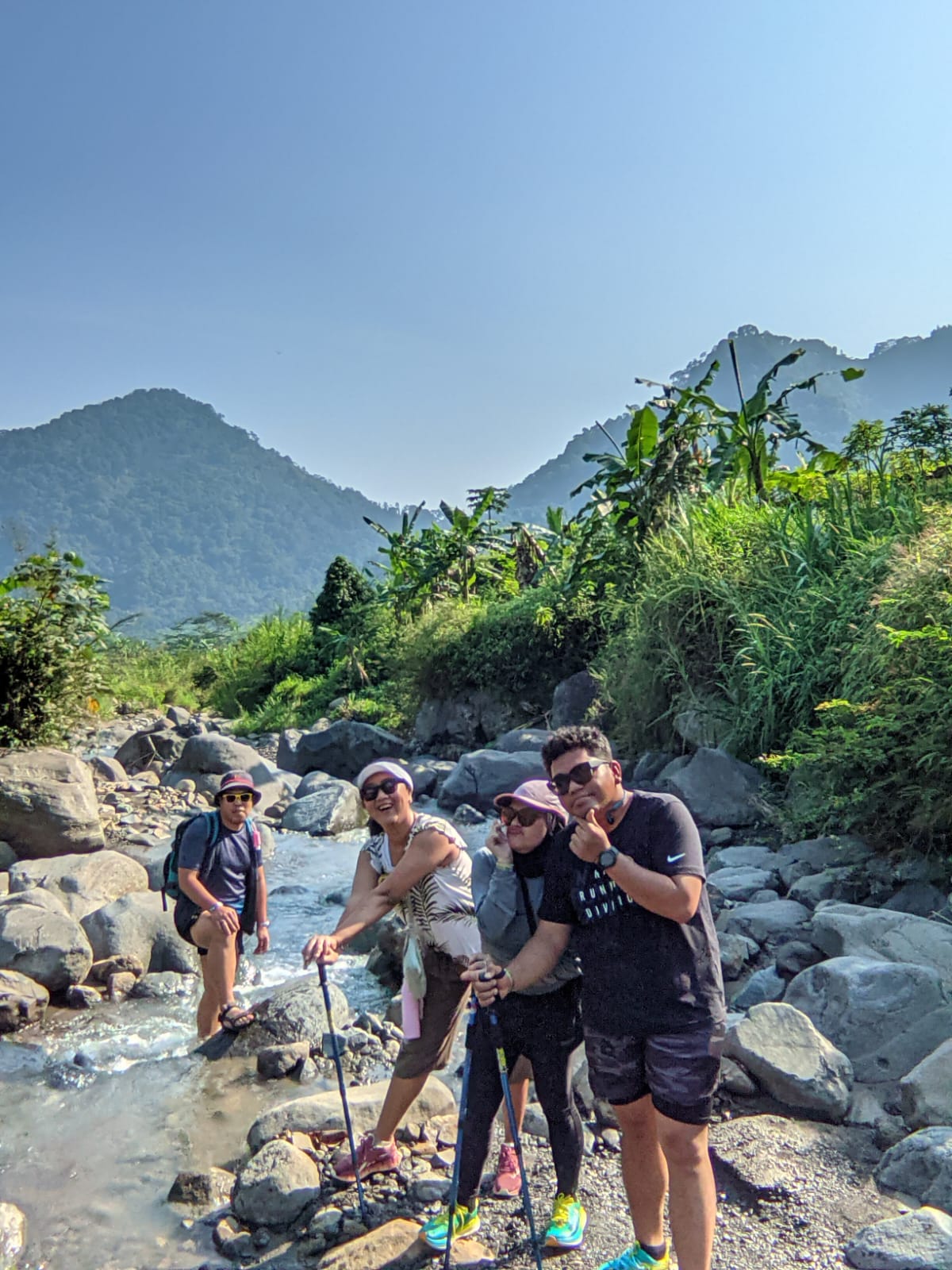 Bojong koneng – Curug Bidadari - sentultrekkingbogor.co.id