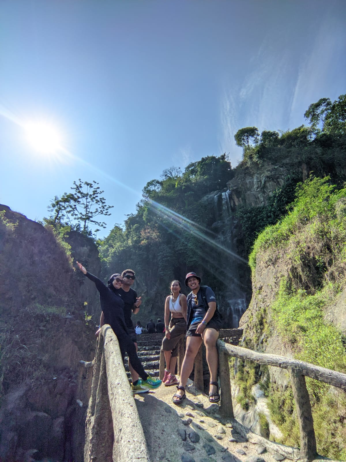 Bojong koneng – Curug Bidadari - sentultrekkingbogor.co.id